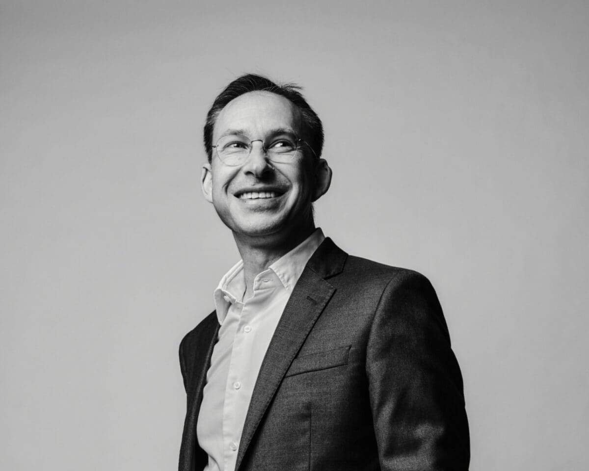 Discovery Bank Evolves Into A ‘Super Bank’ Merging Banking, Rewards ...